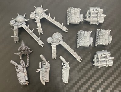 Warhammer 40k assorted ork back packs, harnesses + side arms, used ...
