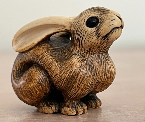 Charming Replica Japanese Netsuke Hare Rabbit Vintage Approx 1.25" Tall ...