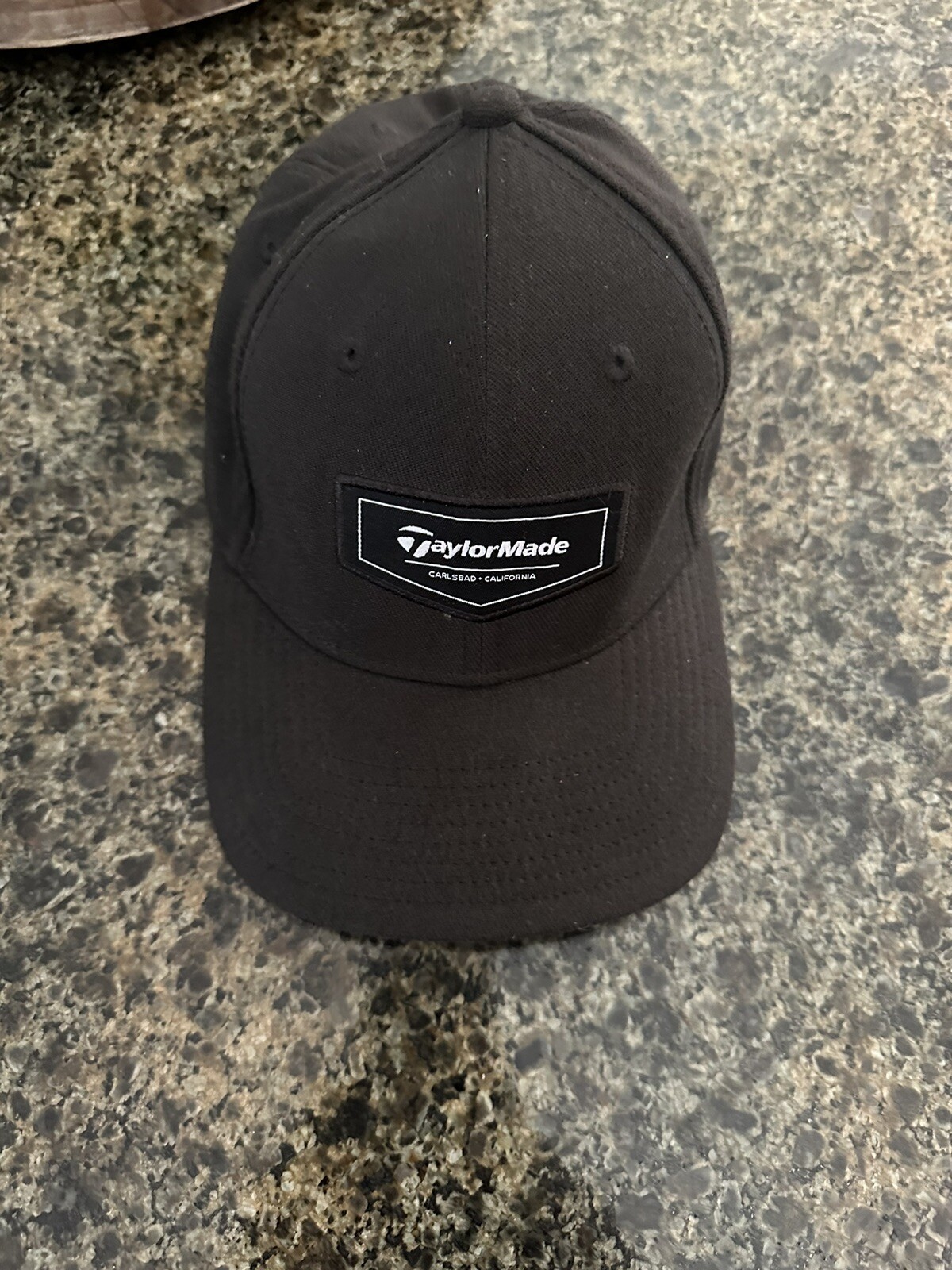 TaylorMade Hat Carlsbad CA Hat Black Patch Logo New Era 39thirty S-M ...