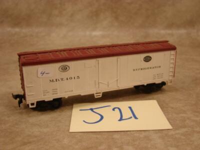 J21B VINTAGE REVELL HO SCALE REEFER CAR MDT 4015 MERCHANTS DESPATCH | eBay