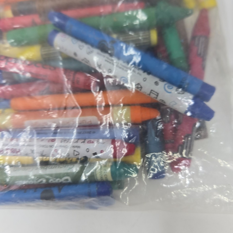 Loose Crayon Lot 6+ Pounds - Mostly Crayola and some Restaurant Crayons ...