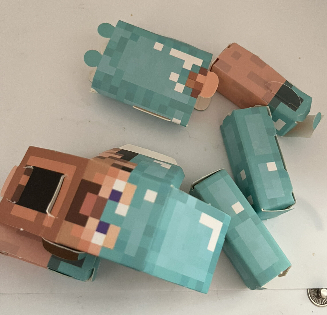 Diamond Armor Minecraft Papercraft