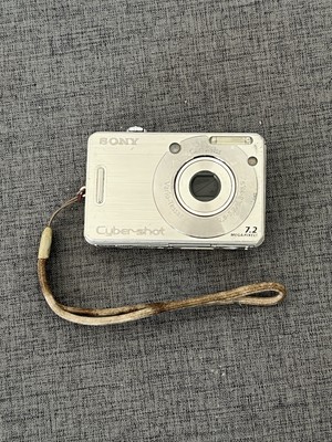 Sony Cyber-Shot DSC-W70 7.2MP Digital Camera - Silver 6814489 | eBay