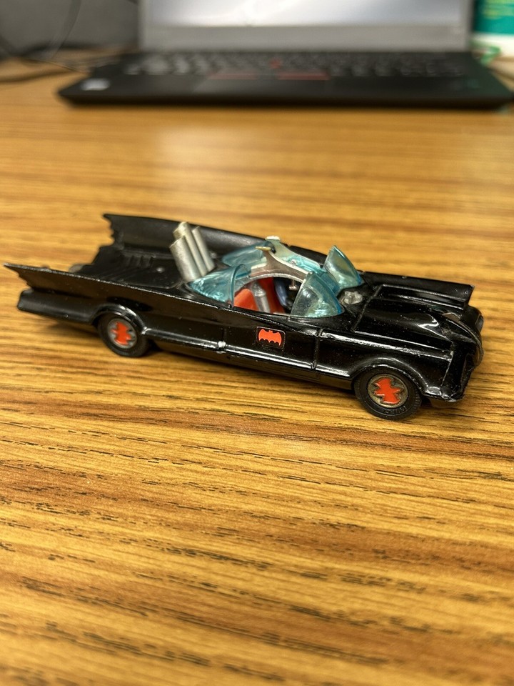 ORIGINAL VINTAGE CORGI TOYS 267 BATMAN BATMOBILE SECOND ISSUE WITH TOW ...