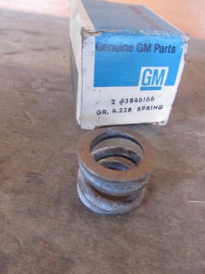 NOS GM SERVO SPRING PAIR 3846166 1964 Chevy W/POWERGLIDE | eBay