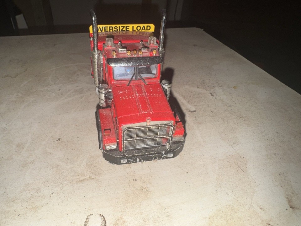 WSI 1:50 Scale Kenworth C500B Diecast Semi-Truck #04-1040 Red And Black 1/50 | eBay