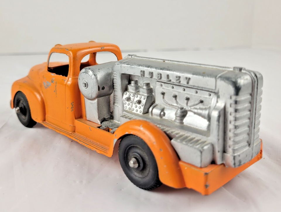 Hubley Kiddie Toy 452: Compressor or Generator Truck, Orange Original ...