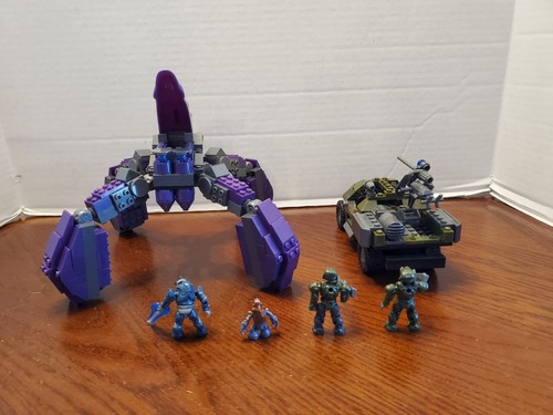 Mega Bloks Halo Wars UNSC Gausshog vs. Covenant Locust 96823 Set | eBay