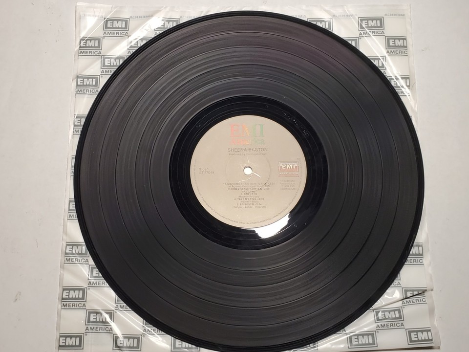 Sheena Easton Self-titled EMI America Vinyl LP (1981) ST-17049 | eBay