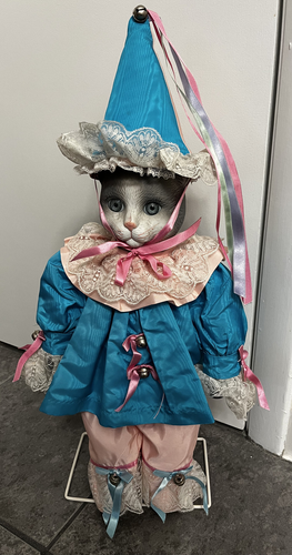 1990 porcelain 18” “Betty Jane Carter”limited edition Musical Cat Dol ...