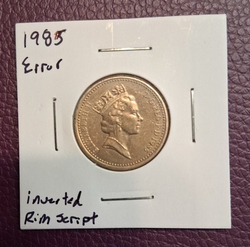 1985 Queen Elizabeth II One Pound Coin. The Edge Upside Down. Good ...
