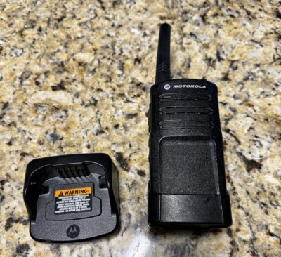 Motorola RMU2040 UHF Two-Way Commercial Radio RMU2040BHLAA | eBay