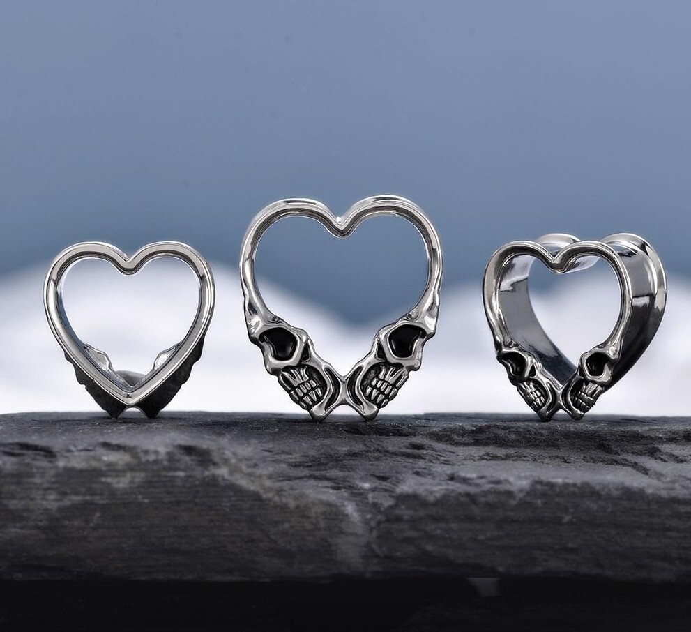 Pair Copper Skull Heart Ear Tunnels Ear Gauges Piercings Body Jewelry ...