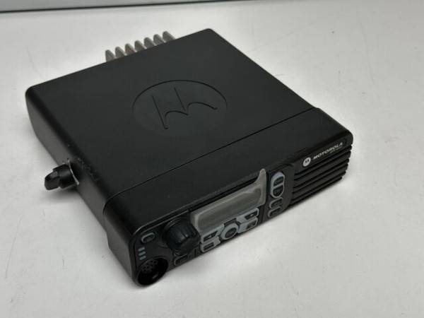 Motorola XPR 4550 Two-Way Radio for sale online | eBay