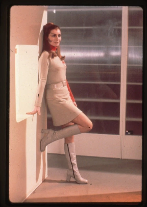 Catherine Schell Space 1999