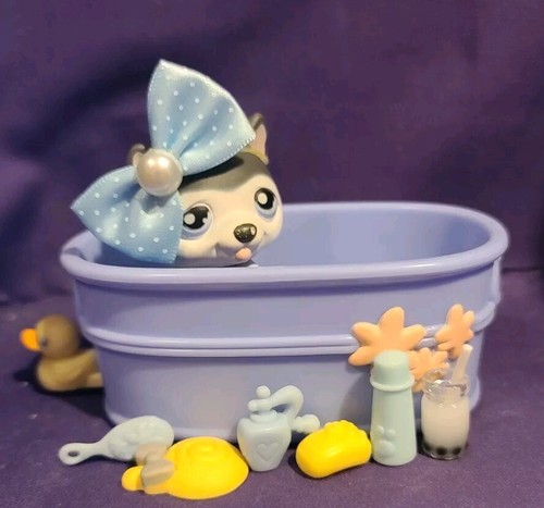 Littlest Pet Shop LPS Authentic #210 Black White Husky Blue Bathtub | eBay