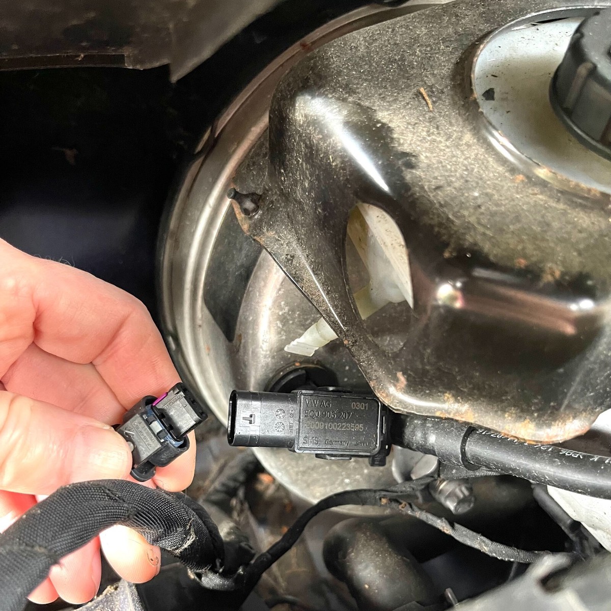 2002 A4 Brake Booster Sensor