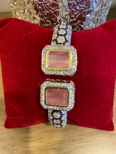 Beautiful Kara available in two colors | eBay