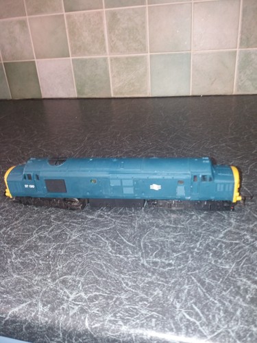 Triang hornby R751 class37 in blue small BR logo runs in both ...