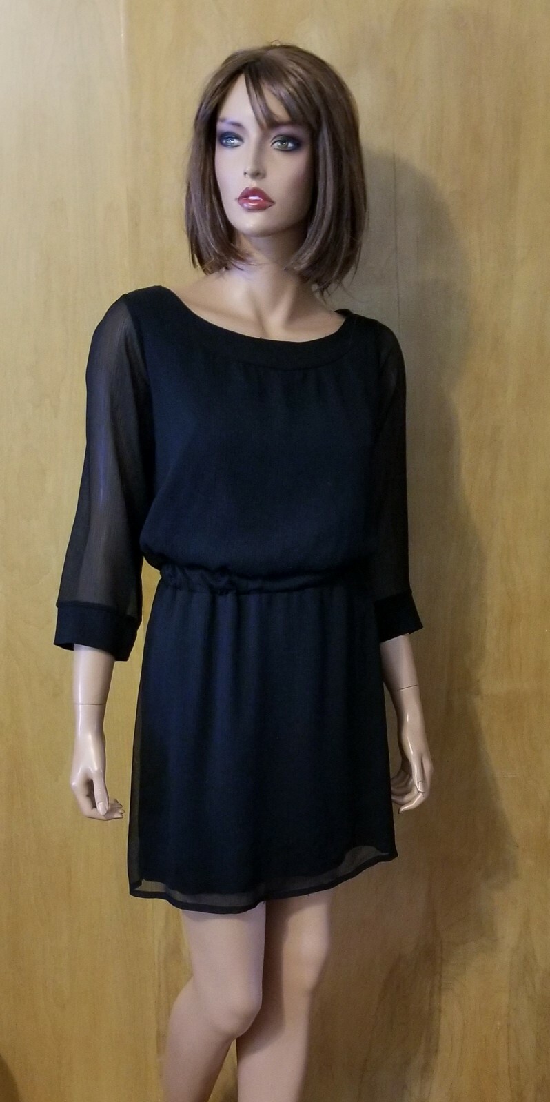 WOMEN'S VELVET TOUCH SIMPLE SHEAR BLACK DRESS ~ MEDIUM - Gem