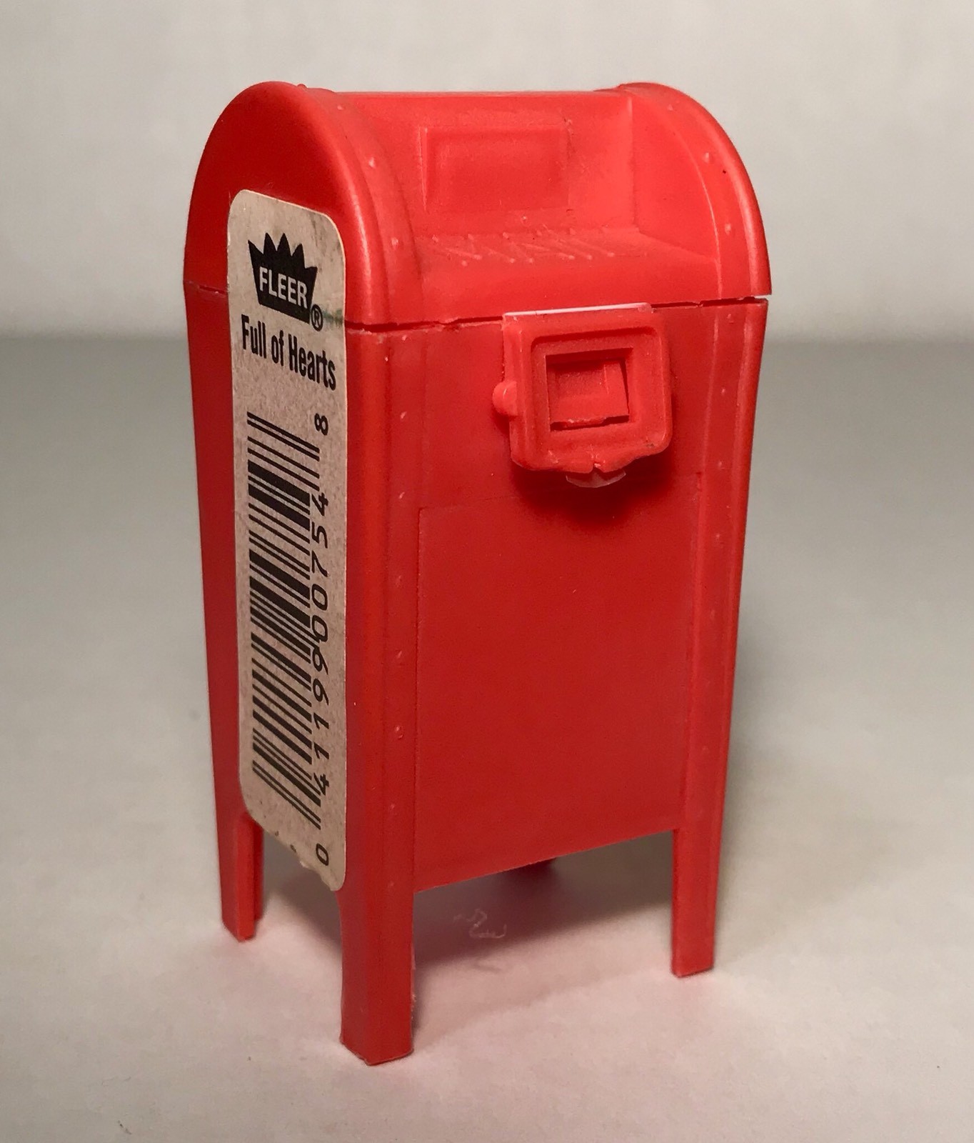 Vintage 1978 Red Fleer MAILBOX Full Of HEARTS Candy Container 3.25 ...