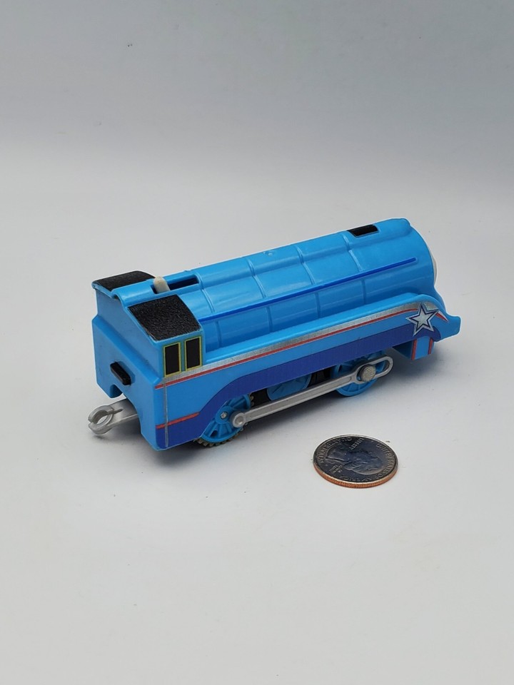 Motorized Trackmaster Thomas & Friends Train Tank - Streamlined Gordon ...