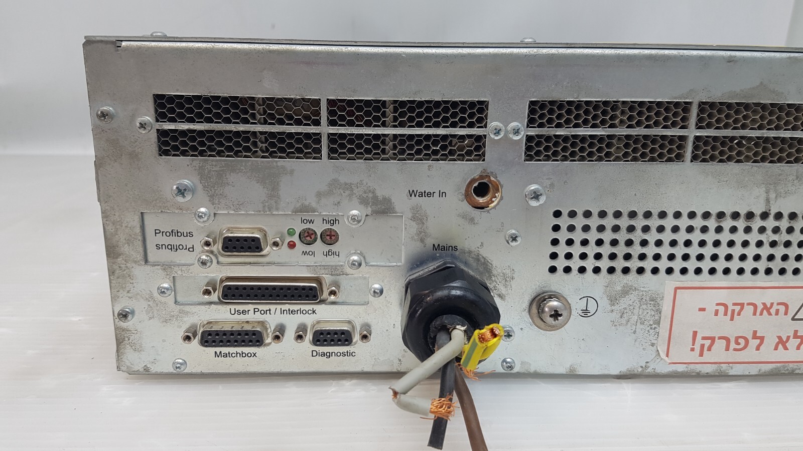 AE ADVANCED ENERGY CESAR RF POWER GENERATOR 1330, 3000W, 13.56MHZ ...