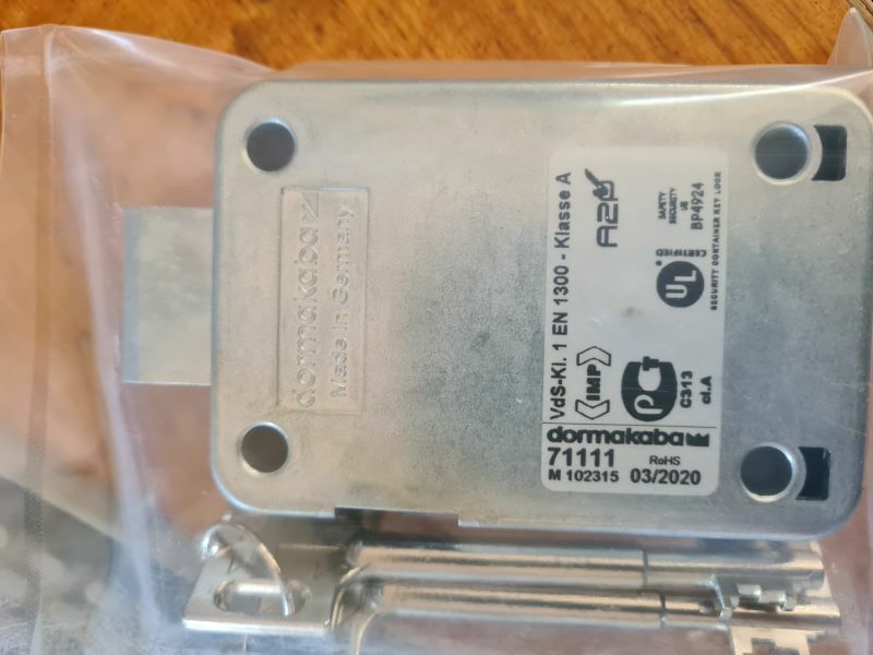 Kaba Mauer President Safe Lock with 2 x 50mm keys - Locksport - Safes ...