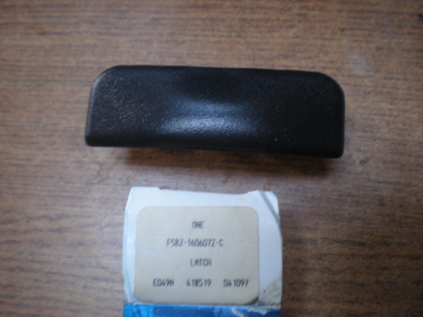 NOS 1995 96 97 MERCURY VILLAGER FLOOR CONSOLE LATCH F58Z-1606072-C | eBay