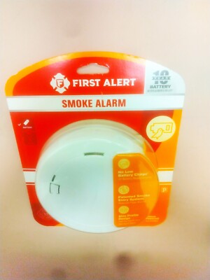 FIRST ALERT P1210 Smoke Alarm With 10 year Battery, White - UPC ...