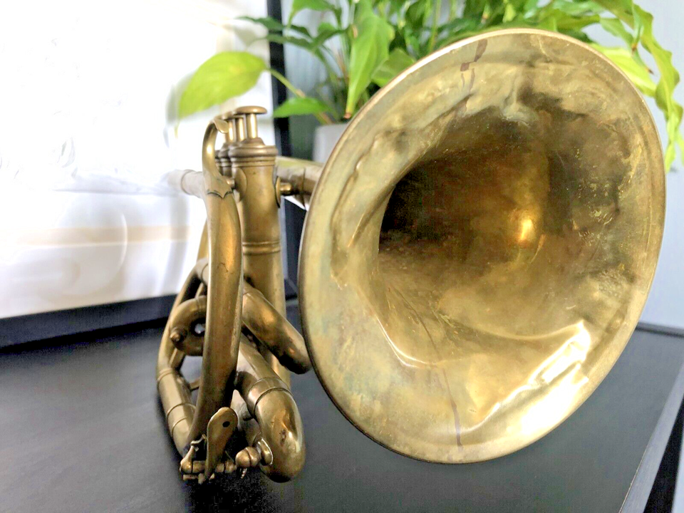VINTAGE F.BESSON LONDON - BRASS CORNET IN THE ORIGINAL WOODEN HARD CASE ...