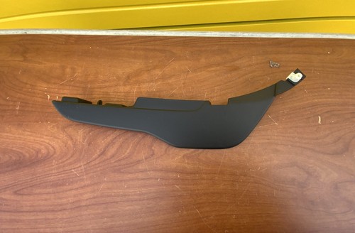 New OEM 2017-2022 Land Rover Discovery Lower Deflector/Spoiler LR083067 ...