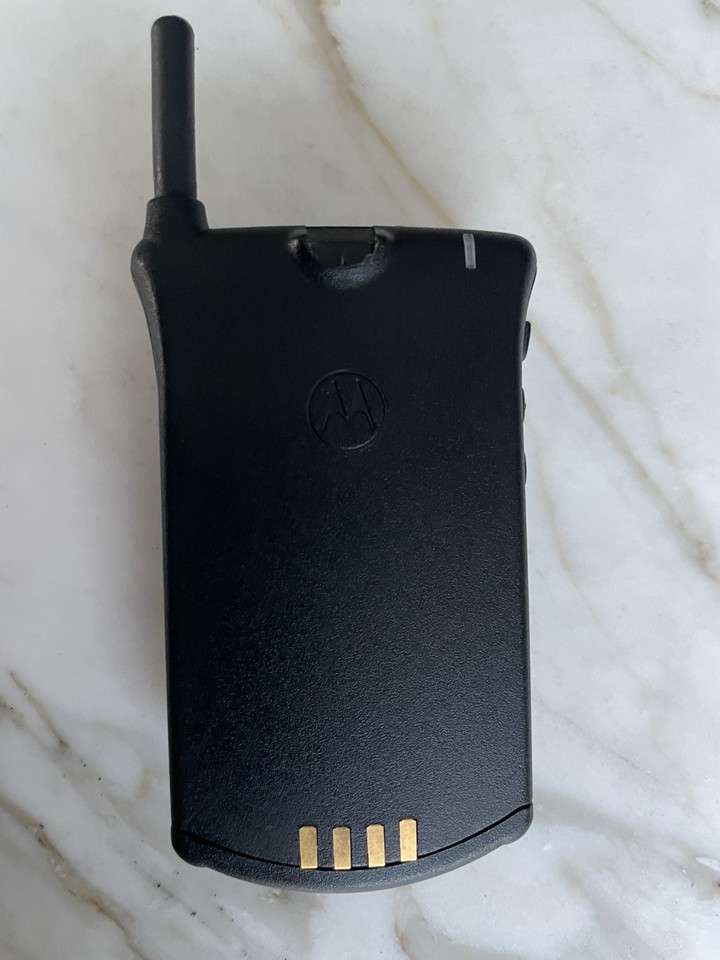 MERCEDES BENZ MOTOROLA STARTAC BLACK FLIP CELL PHONE MERCEDES STARTAC ...