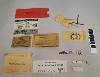 LIONEL POSTWAR PARTS - PACKETS, INSTRUCTION SHEETS, BOX PART, ETC (HB62 ...