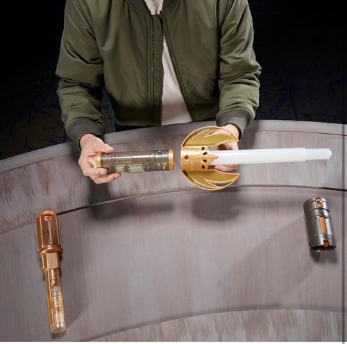 STAR WARS Lightsaber Forge Color Master Color-Changing Electronic ...