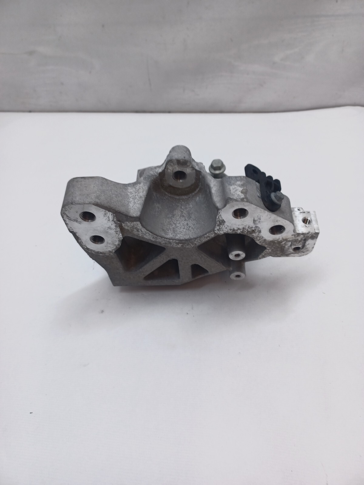 2021 LAND ROVER RANGE ROVER EVOQUE L551 Engine Mount OEM L8D2-6030-AB ...