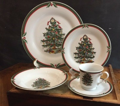 Home Decor Candleglow & Holly Porcelain Ware Christmas Dinnerware VTG ...