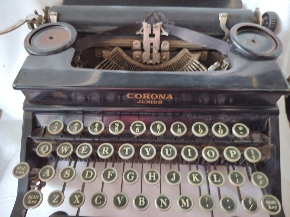 VINTAGE 1930's Corona Junior Typewriter LC Smith & Corona Typewriters ...