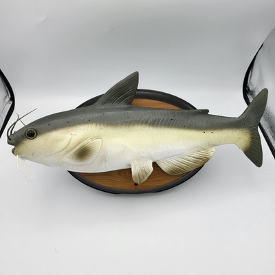 Novelties & Gifts - Wall Singing Fish