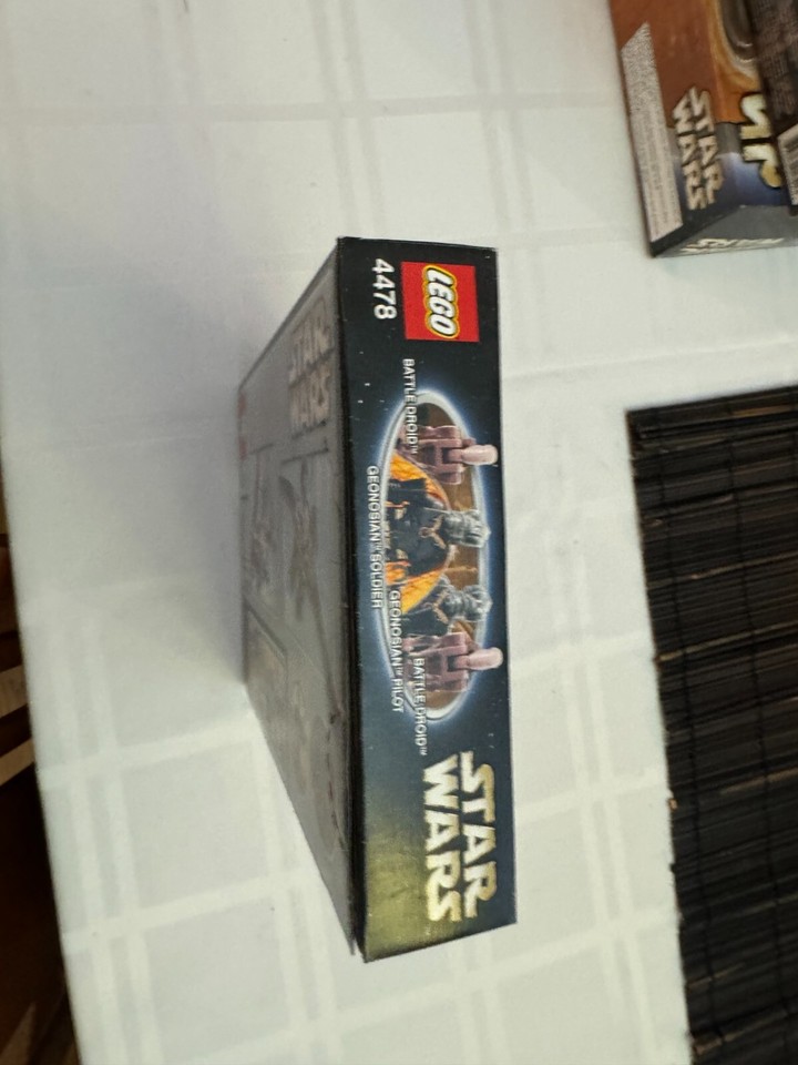 2003 LEGO #4478 - Star Wars: Geonosian Fighter (Factory sealed) | eBay