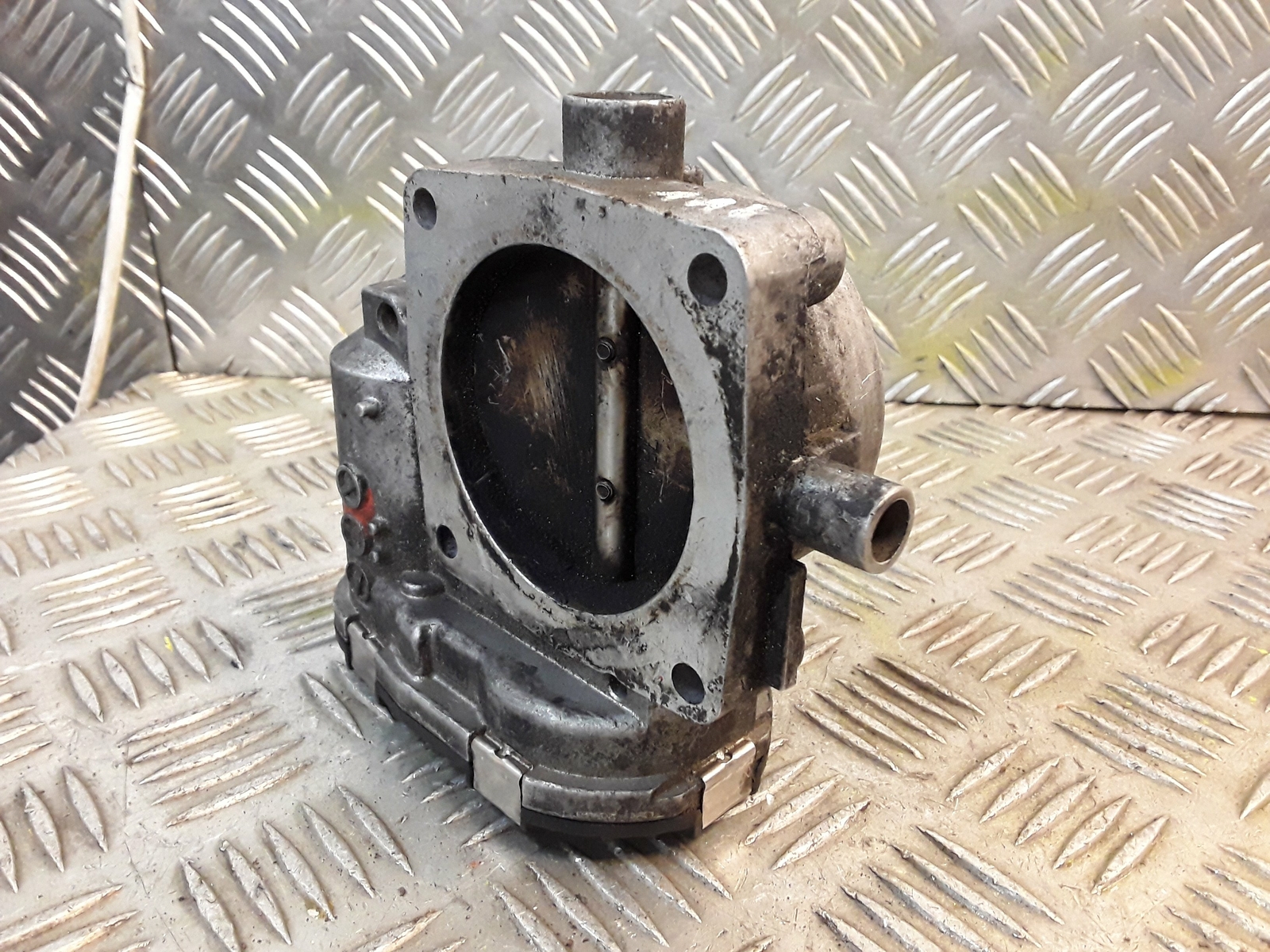 MERCEDES BENZ Throttle Body CLK Class 320 3.2 W208 1121410125 damaged ...