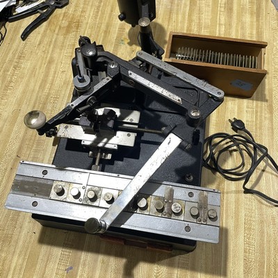 Engraving - Hermes Engravograph