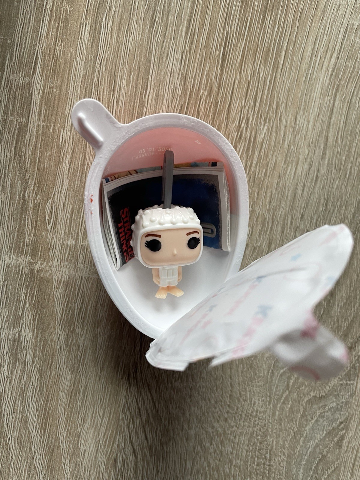 STRANGER THINGS - Elf Elfie Eleven - Funko Pop! Kinder Joy Figur | eBay.de