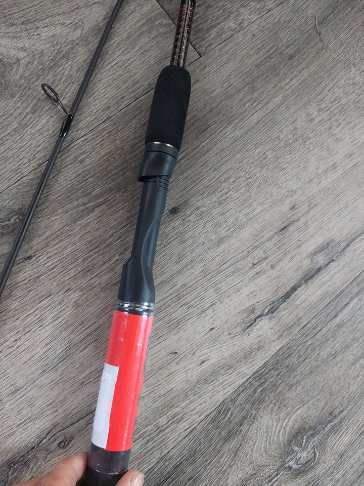 Ugly Stik 6'6" GX2 Spinning Rod, Two Piece Medium Action Rod Salesman ...