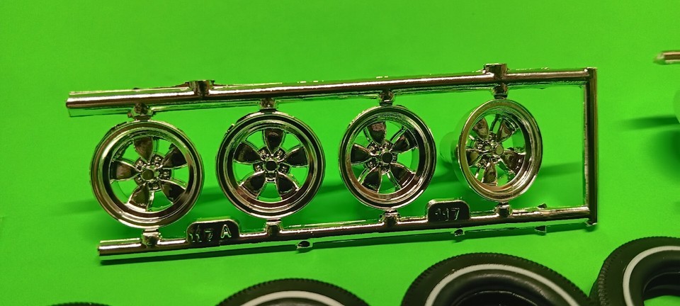 63 1963 Chevy Impala SS 409 1/25 AMT Whitewall Firestone Tires 5 Spoke ...
