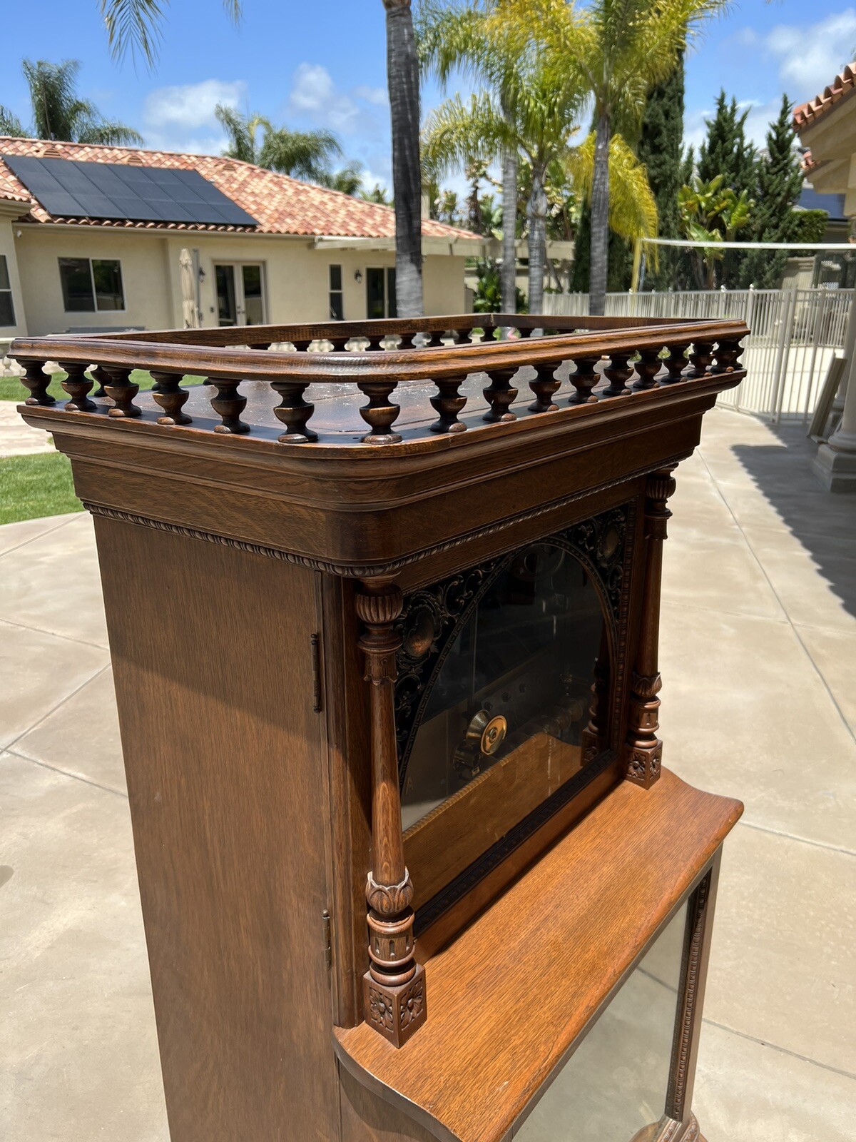 Regina, 20 3/4” Disc Changing Music Box, 12, Discs Included | eBay