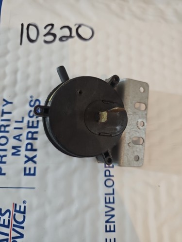 OEM GOODMAN AMANA 20197310 FURNACE PRESSURE SWITCH HVAC USA SELLER FREE ...