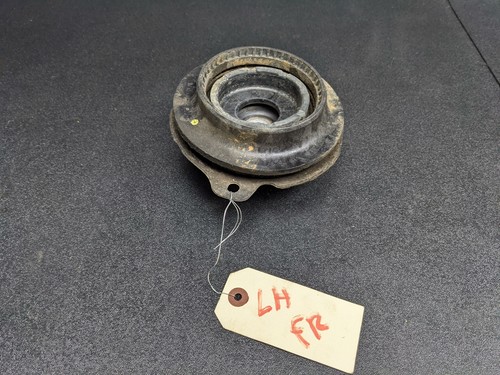 Front Left Strut Upper Mount 2017 Jeep Cherokee 68194317AC 2014-2019 ...