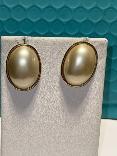 Vintage Mid Century MARVELLA Oval Faux Cabochon Pearls Stud Pierced Earrings | eBay