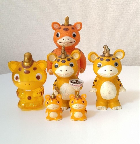 Booska Figure Set 6 Bandai Tsuburaya Vinyl Bank Candy Pot Japan Vintage ...